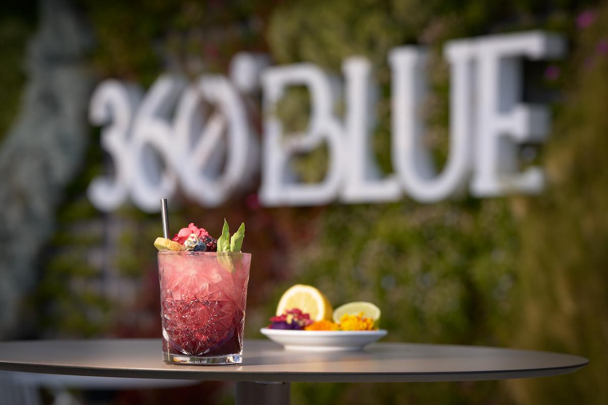 360 Blue Sky Bar | Óbal Hotel - Official Website